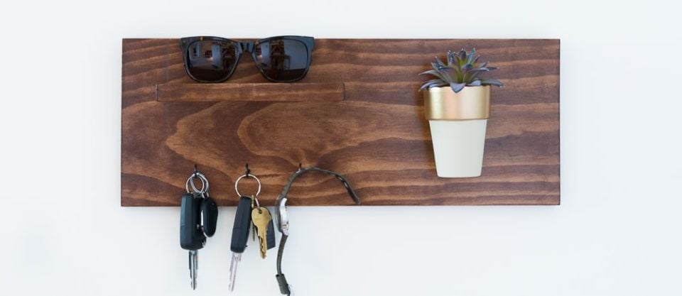 How to make a wooden key holder, great for beginners!