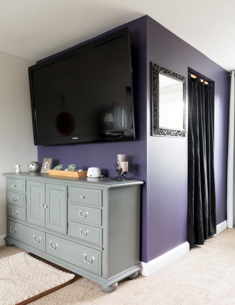 Fresh and Easy Updated Room with Sherwin-Williams Basalt Powder
