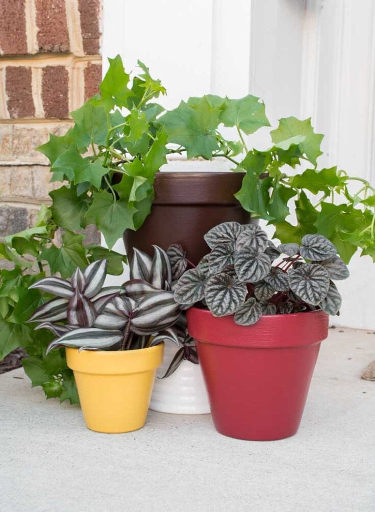 How to Paint Flower Pots for Outdoors: Easy Fall Front Porch Decorating