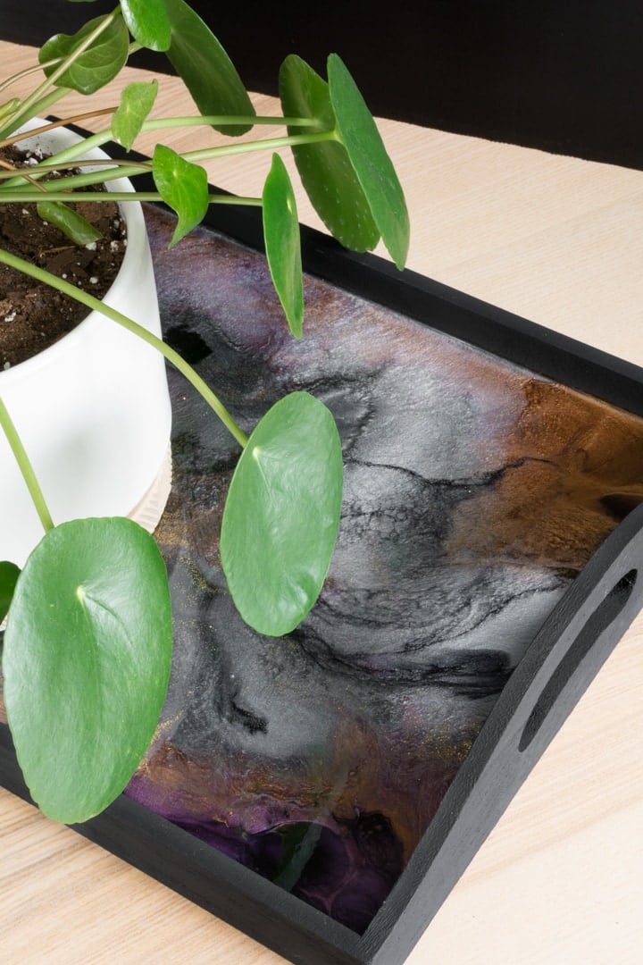 DIY Resin and Wood Serving Tray: Make a Resin-Embellished Tray