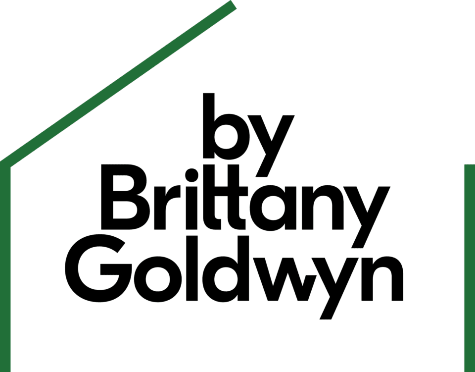 How to Preserve Evergreen Leaves in Resin to Make Gorgeous Art