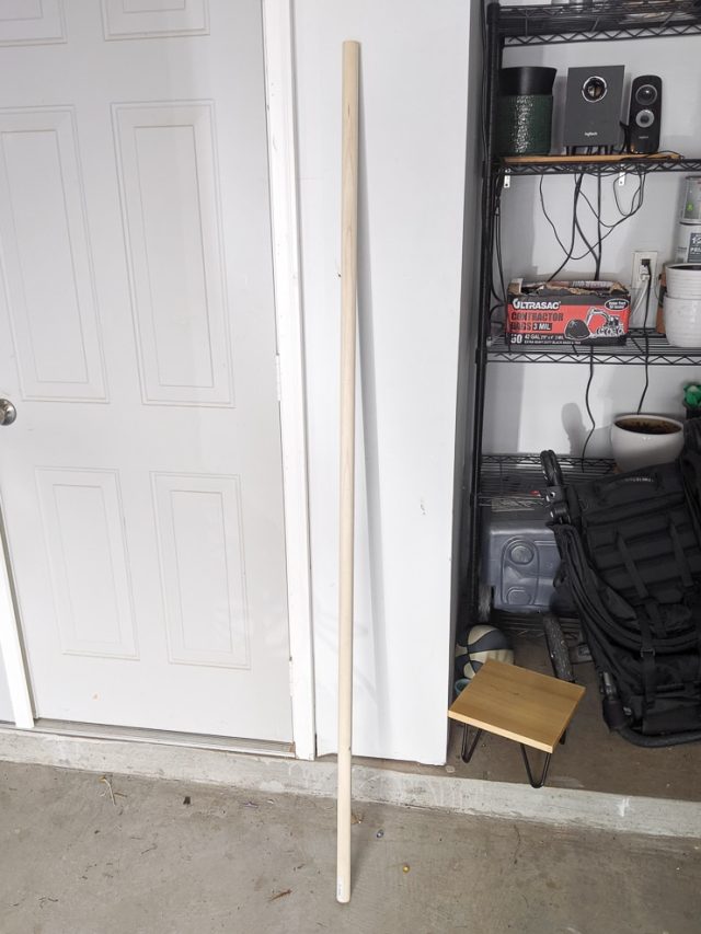 How to set up a DIY hanging plant rod to hang lots of plants