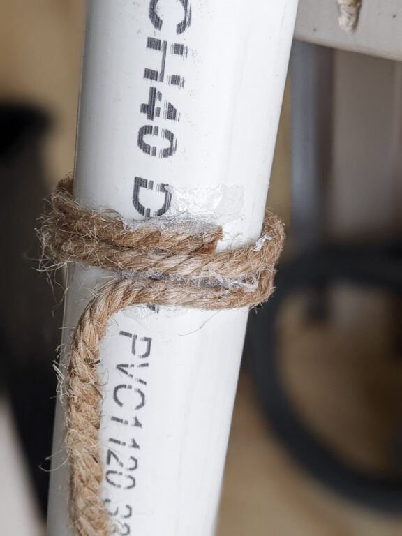 Check out my DIY moss pole alternative using jute instead!