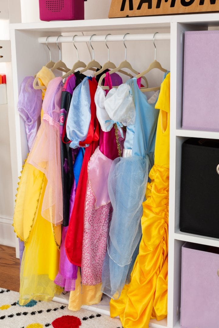 Easy DIY dress up storage build plans—great for beginners!