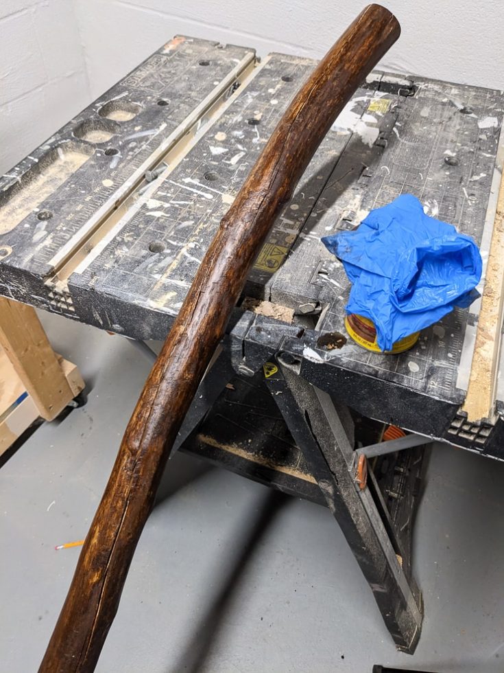 See how I made a gorgeous DIY tree branch plant hanger!