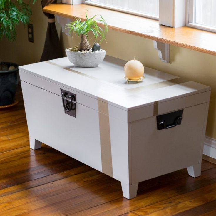 Here are 19 of my favorite painted furniture projects!