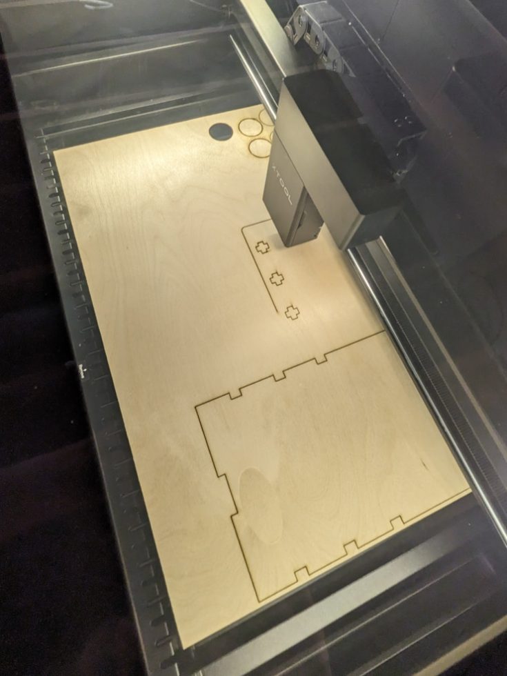 My xTool P2 review & all about this impessive CO2 laser machine!